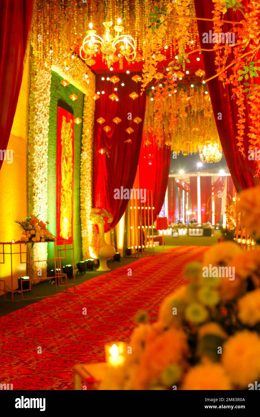 The Beautiful Decorations cultural program, Wedding Decorations, props ...