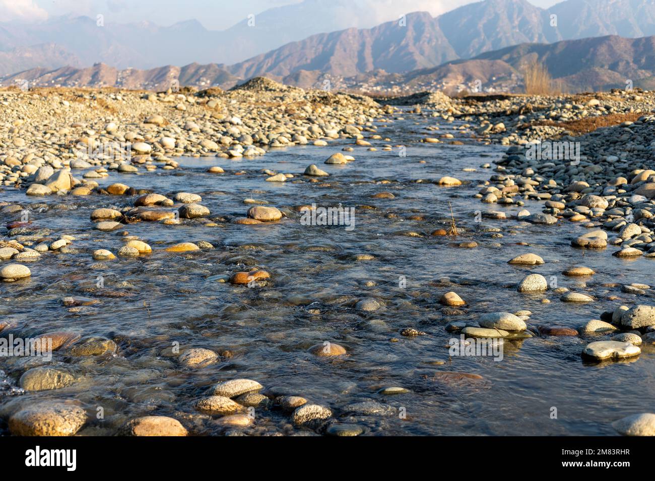 Beautiful scenery river water flowing hi-res stock photography and ...