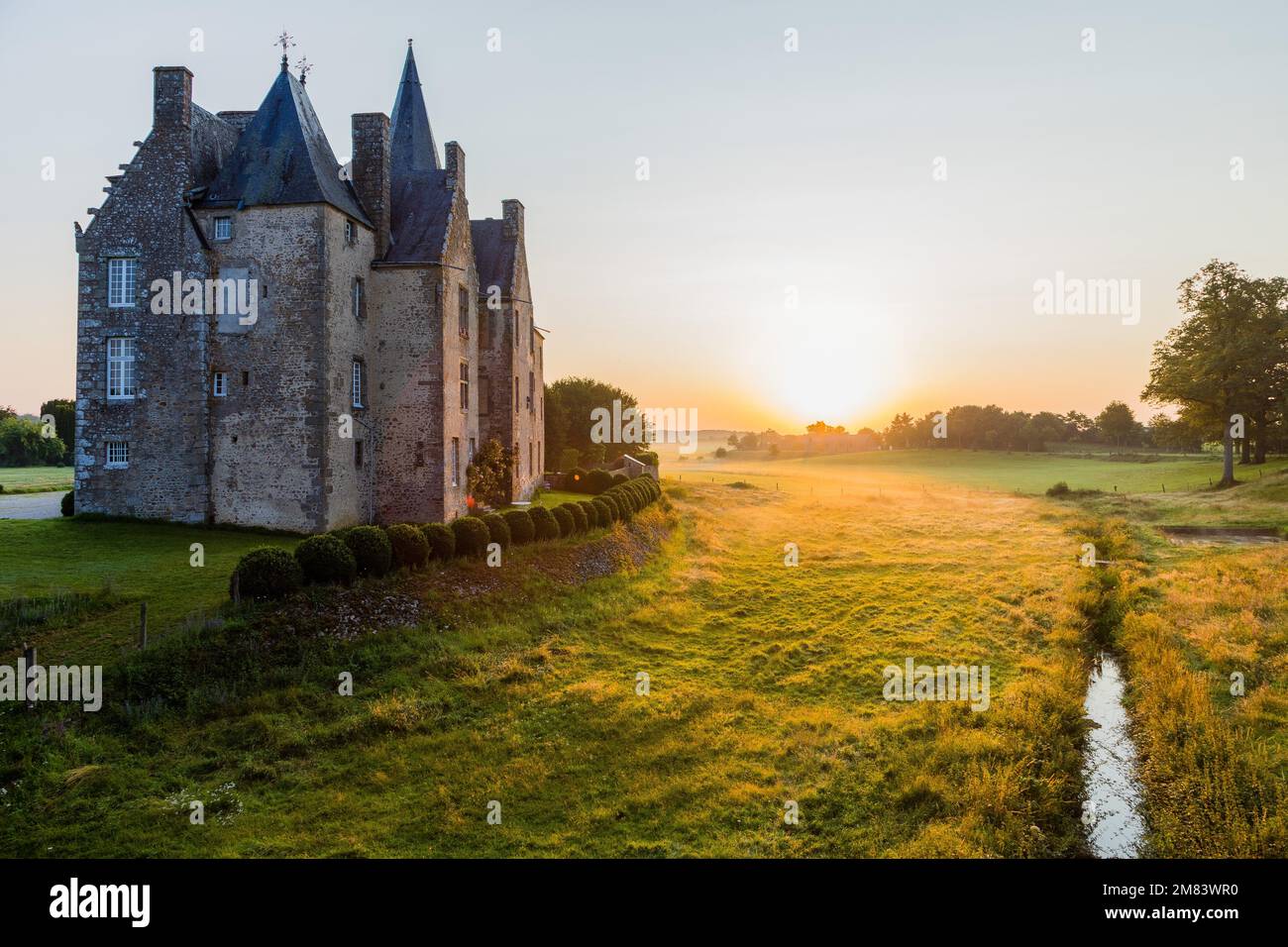 Chateau de bourgon hi-res stock photography and images - Alamy