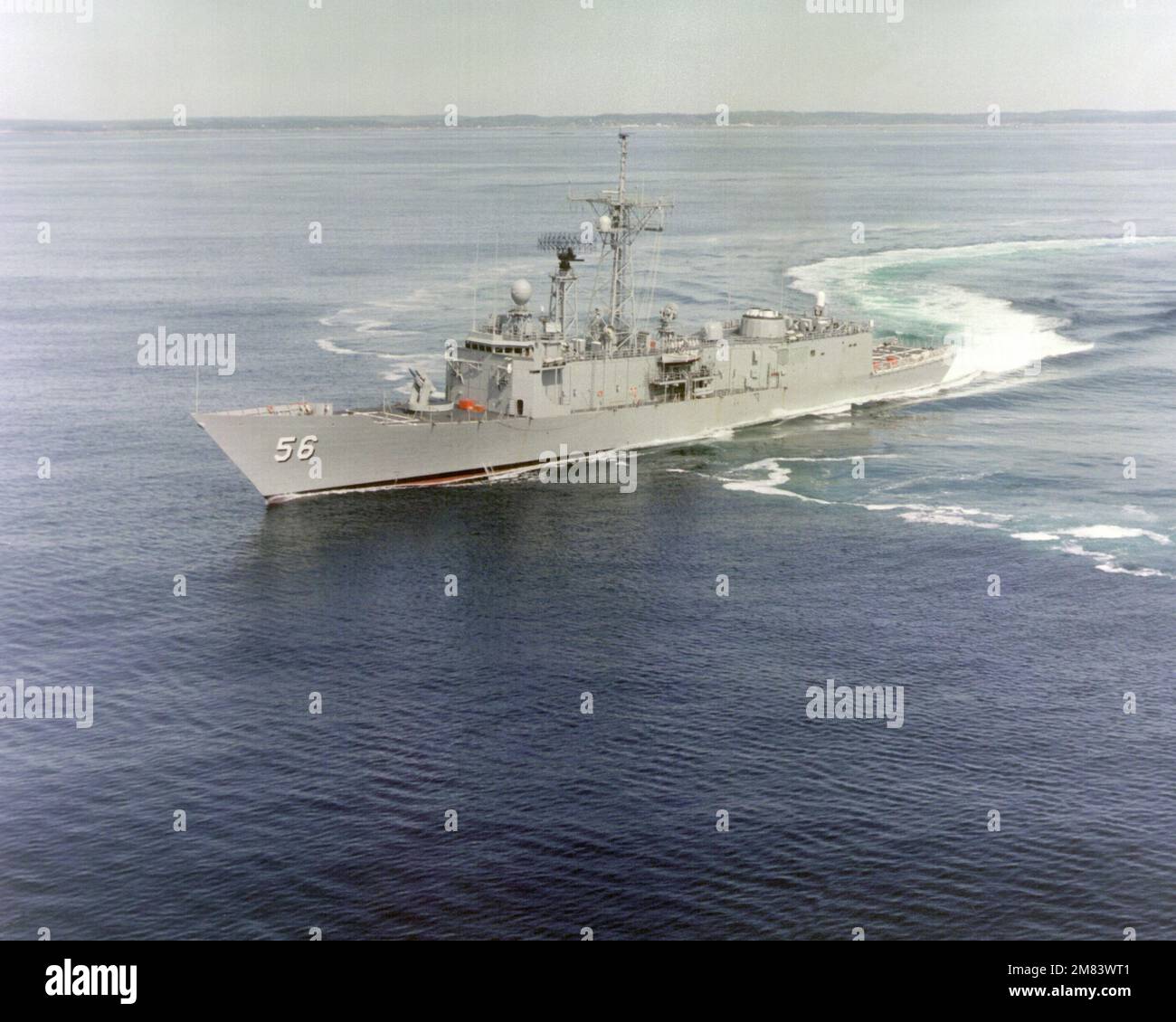 A port bow view of the guided missile frigate SIMPSON (FFG-56) underway ...