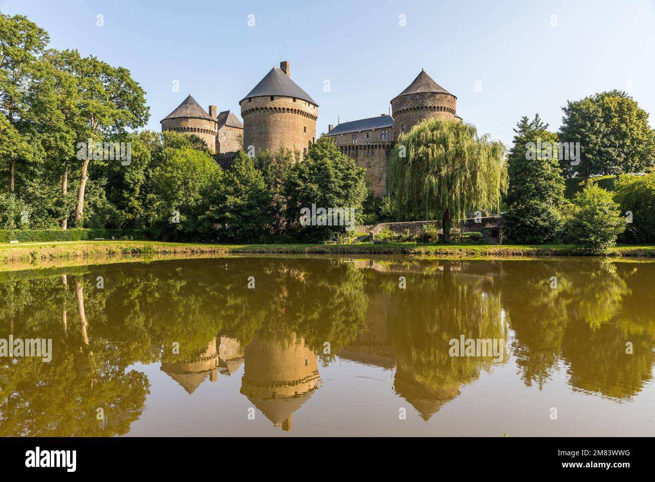 Les chateaux de la loire hi-res stock photography and images - Alamy