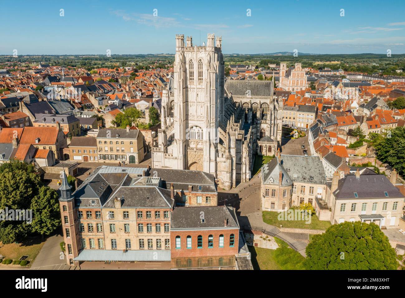 Notre dame de saint omer cathedral hi-res stock photography and images ...
