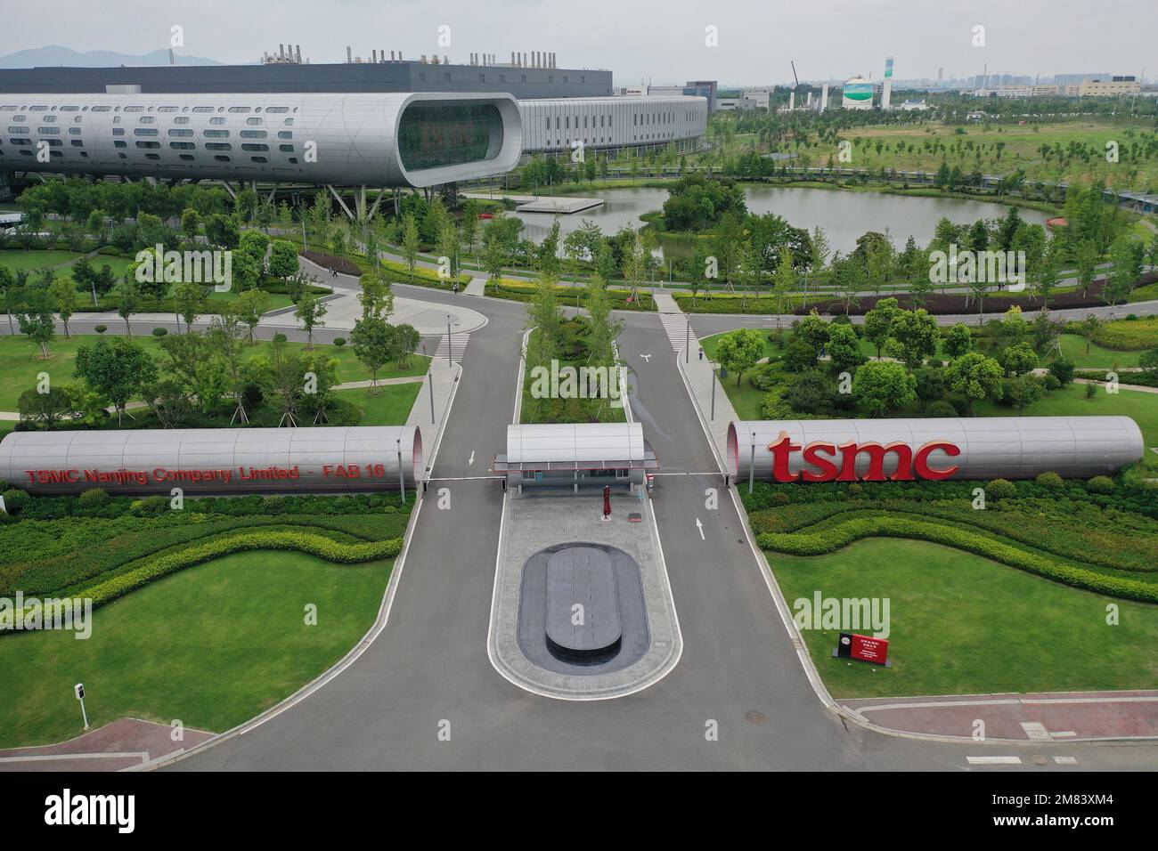 Tsmc taiwan factory hi-res stock photography and images - Alamy