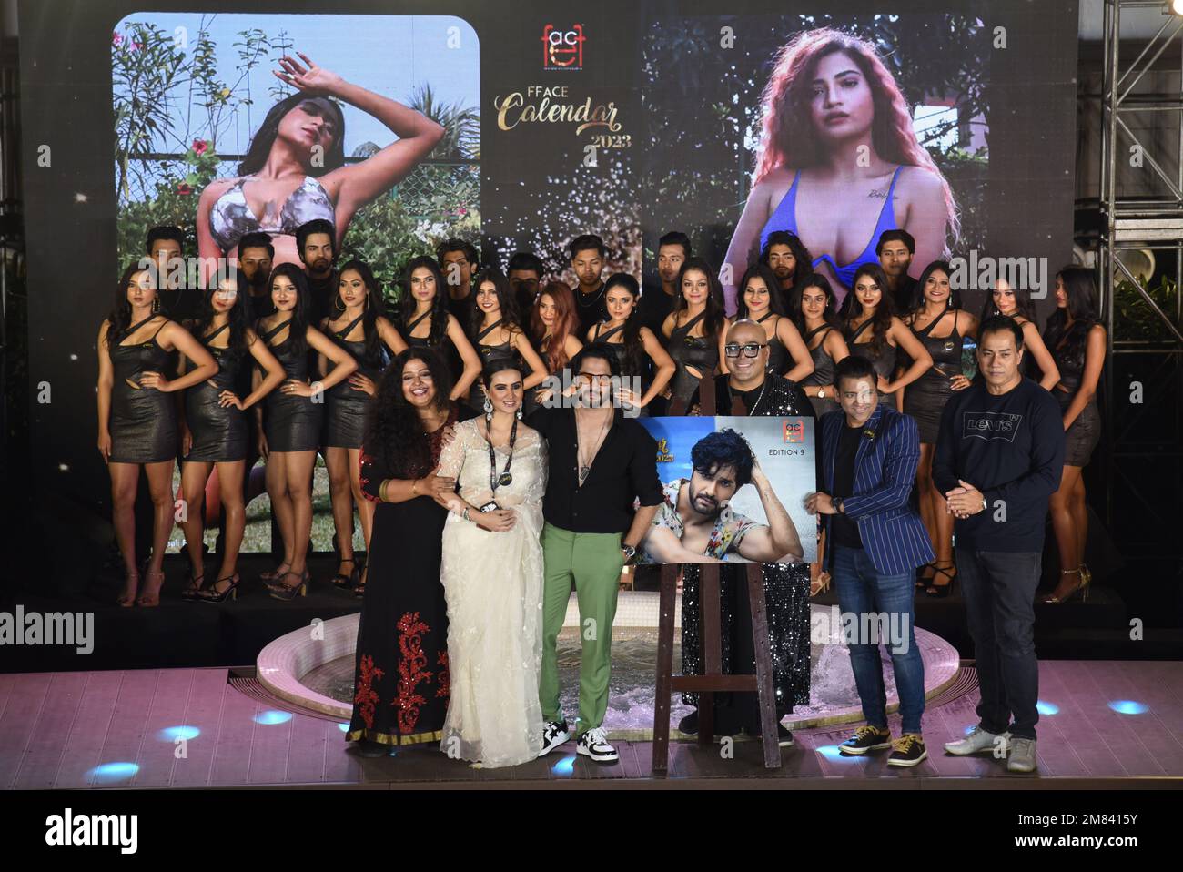Kolkata, India. 11th Jan, 2023. Indian models are walking on the ...