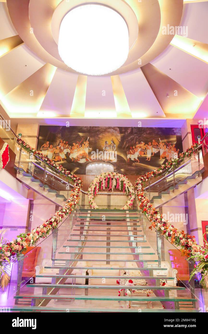 The Beautiful Decorations cultural program, Wedding Decorations, props ...