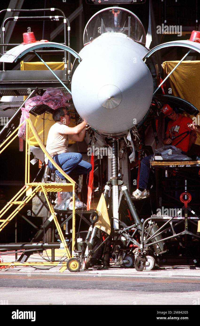 Civilian work force hi-res stock photography and images - Alamy