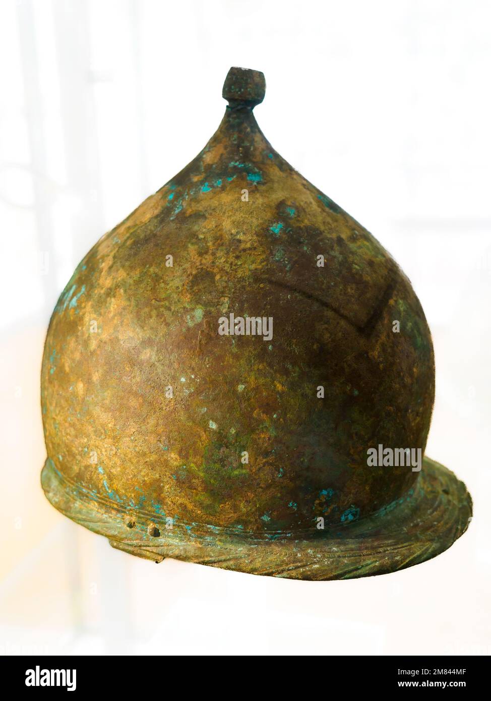 Roman-type bronze cap helmet - Archaeological Museum "Pietro Griffo" of ...