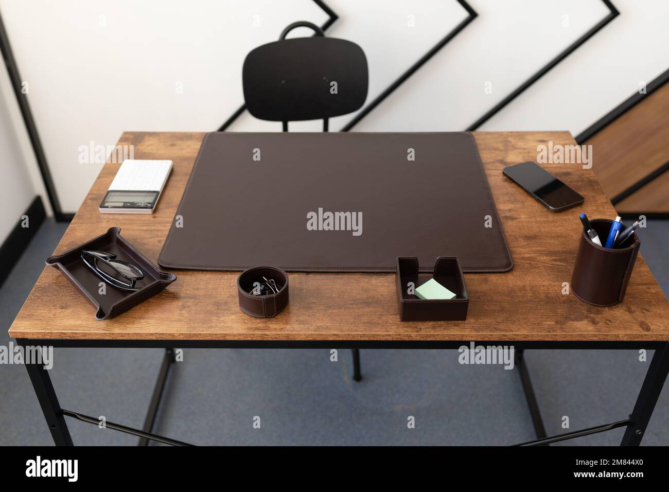 empty office desk with leather boulevard and stationery supplies Stock ...