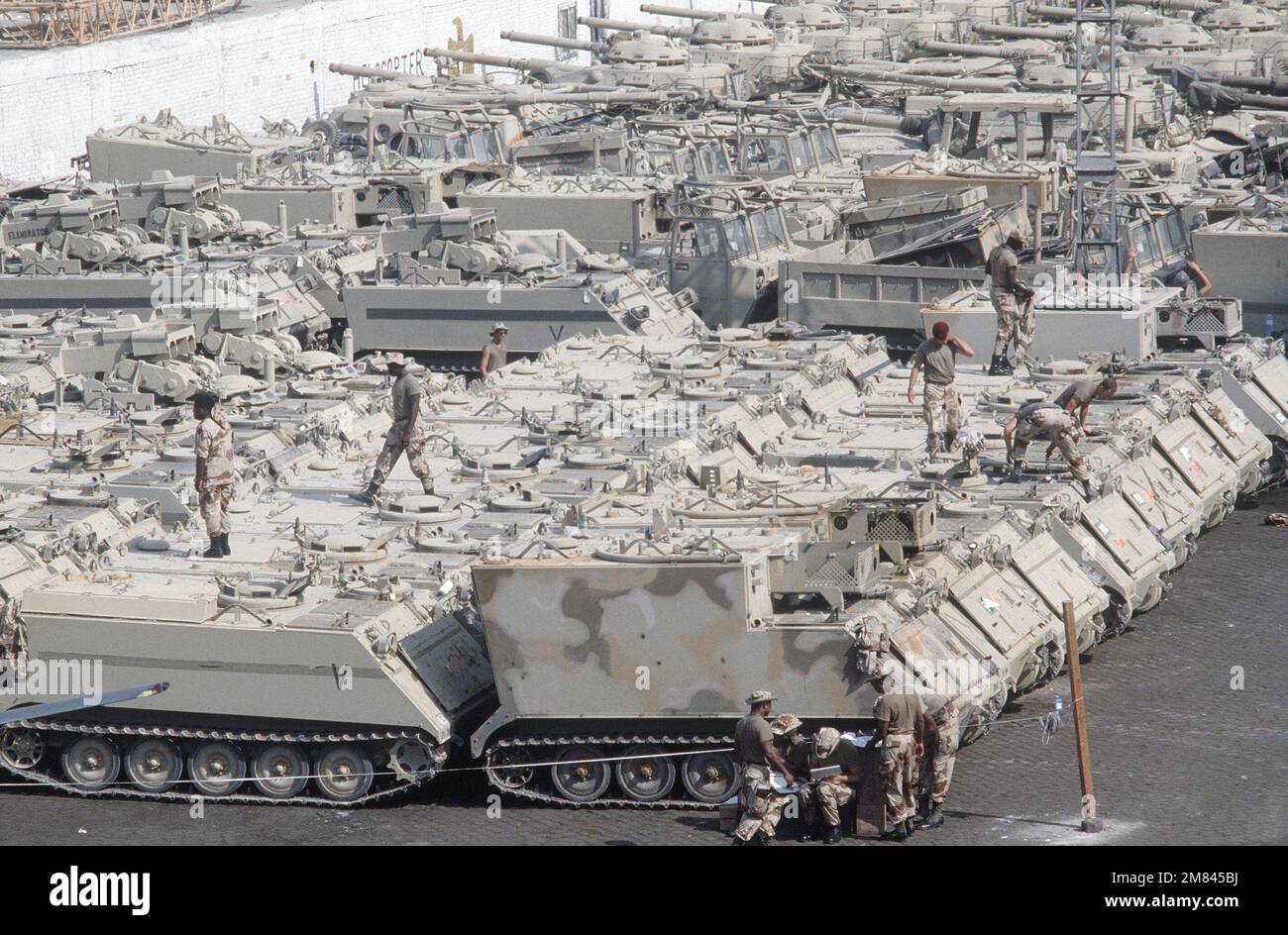Egyptian military base hi-res stock photography and images - Alamy