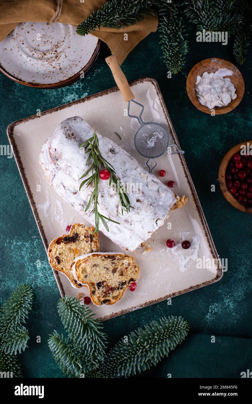 German christmas cake hi-res stock photography and images - Alamy