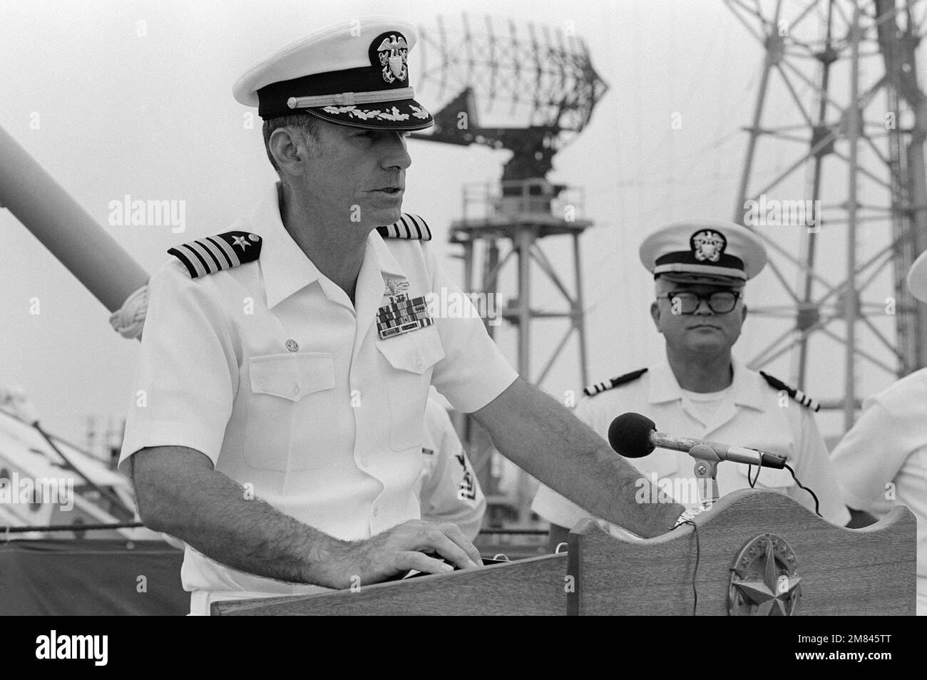 Long beach naval shipyard hi-res stock photography and images - Alamy