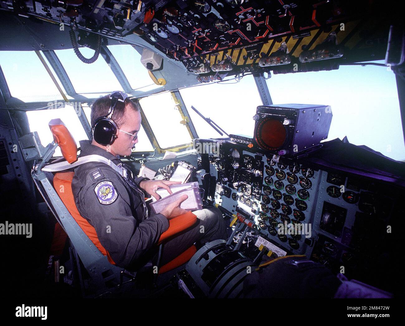 C 130e ii hi-res stock photography and images - Alamy