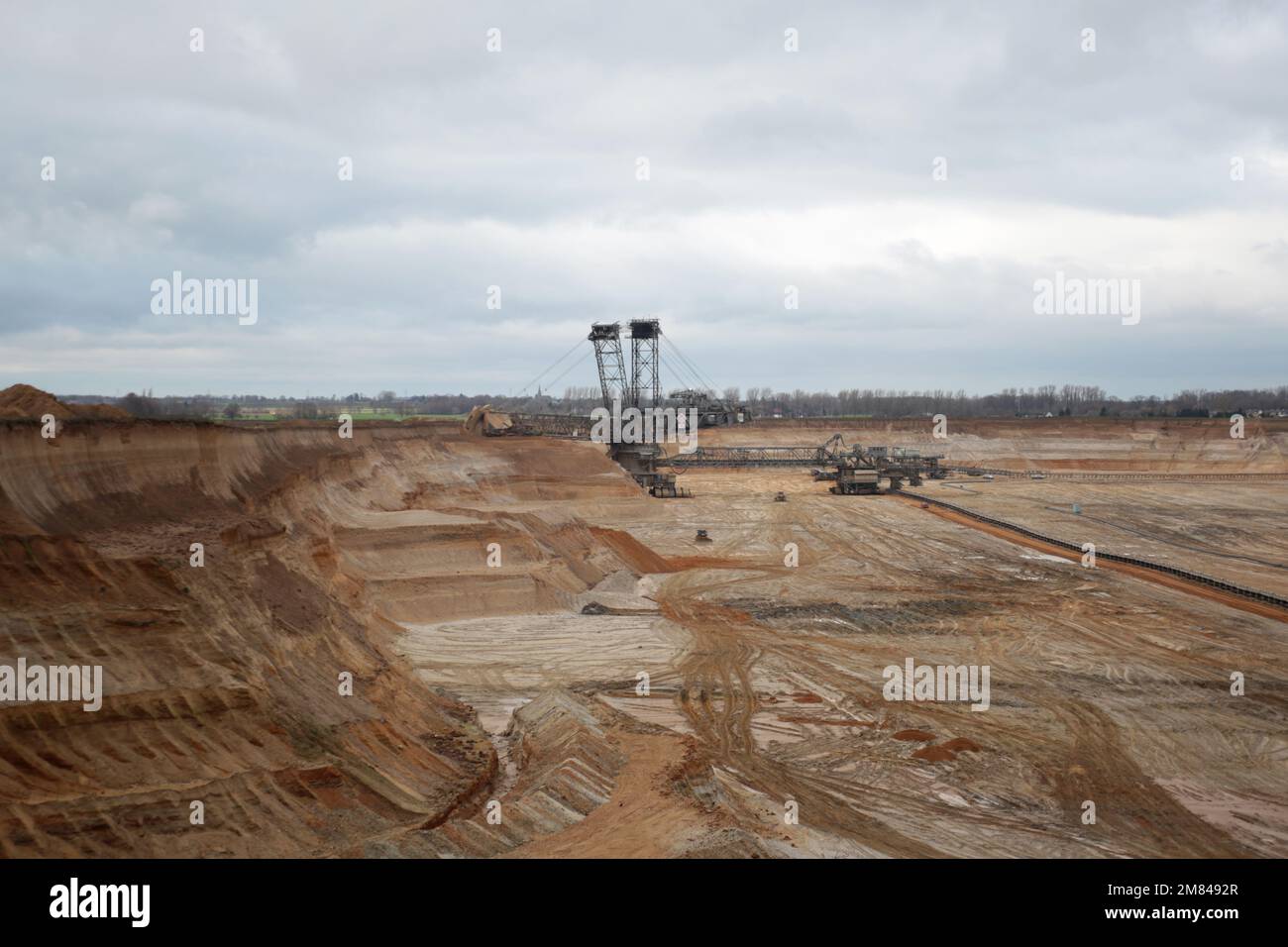 Mining equipment in a lignite mine near Garzweiler Stock Photo - Alamy