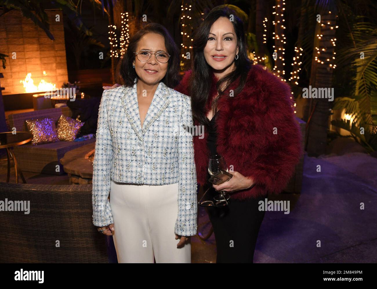 Lisa manibog lew hi-res stock photography and images - Alamy