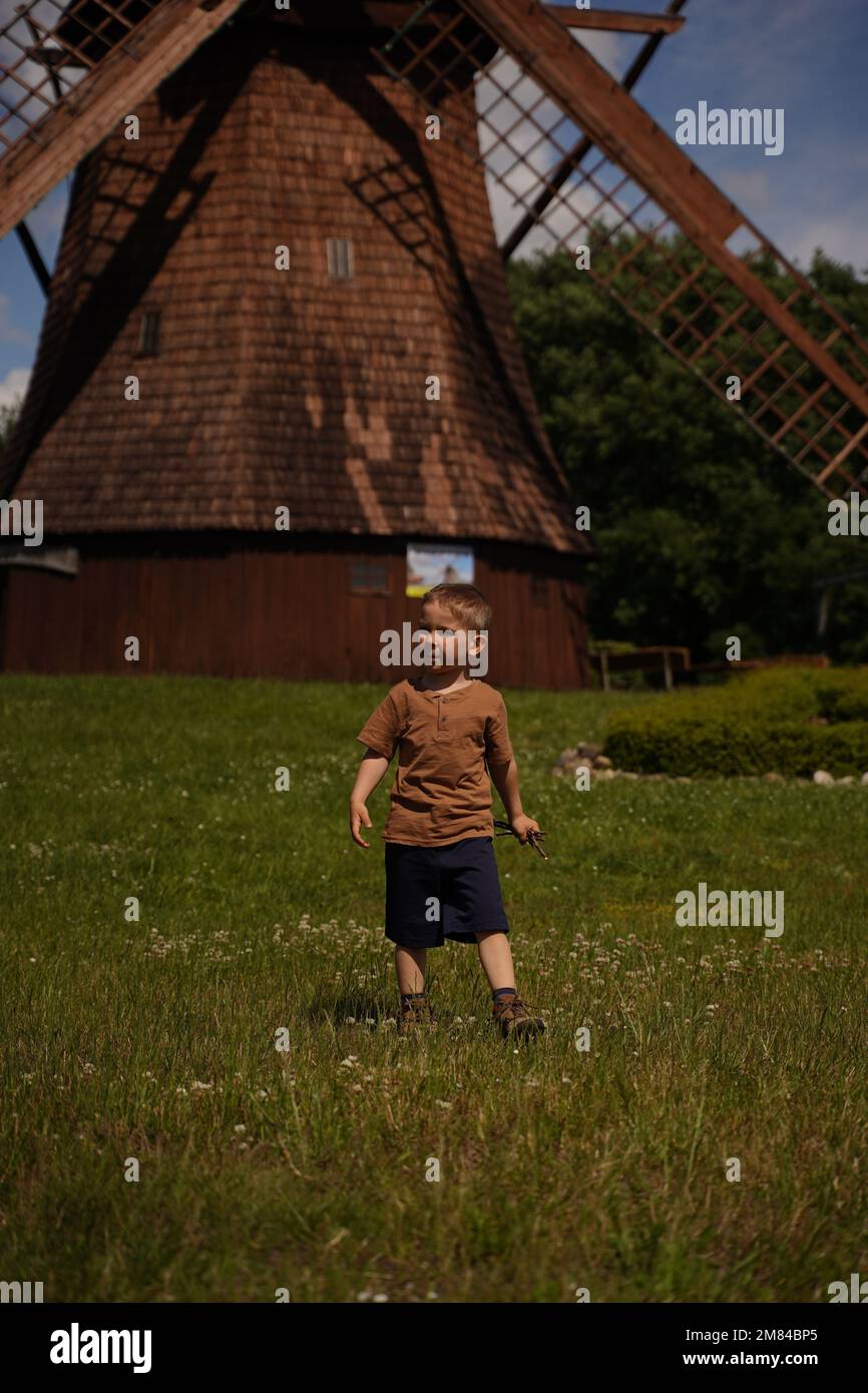 Little boy stands hi-res stock photography and images - Alamy