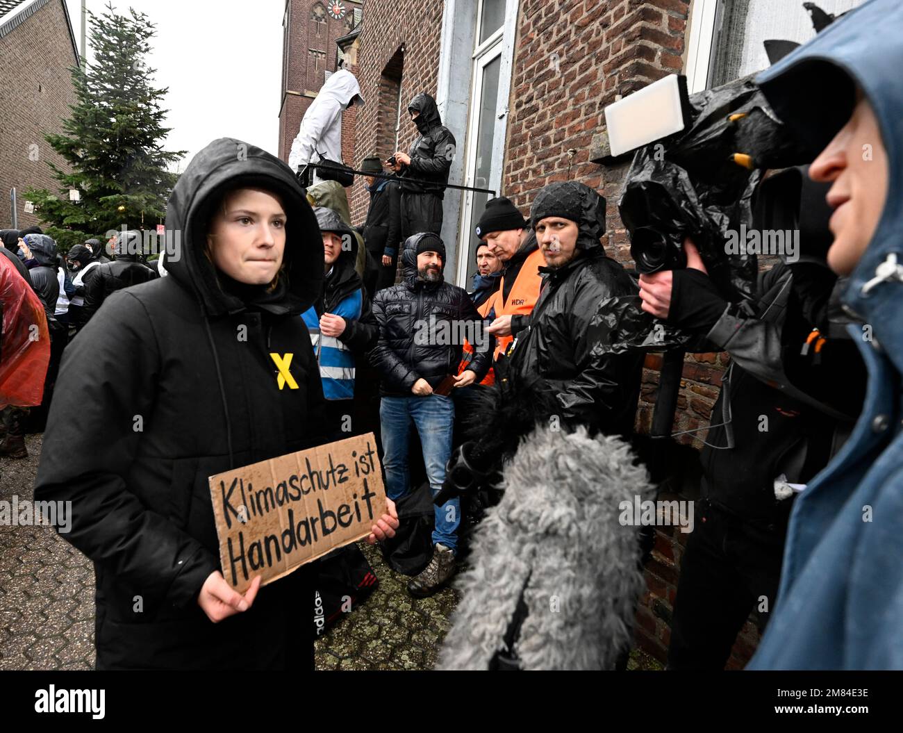 Keyenberg, Germany. 12th Jan, 2023. Environmental activist Luisa ...