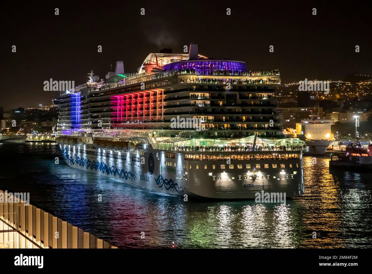 Aida de cruise ship hi-res stock photography and images - Alamy