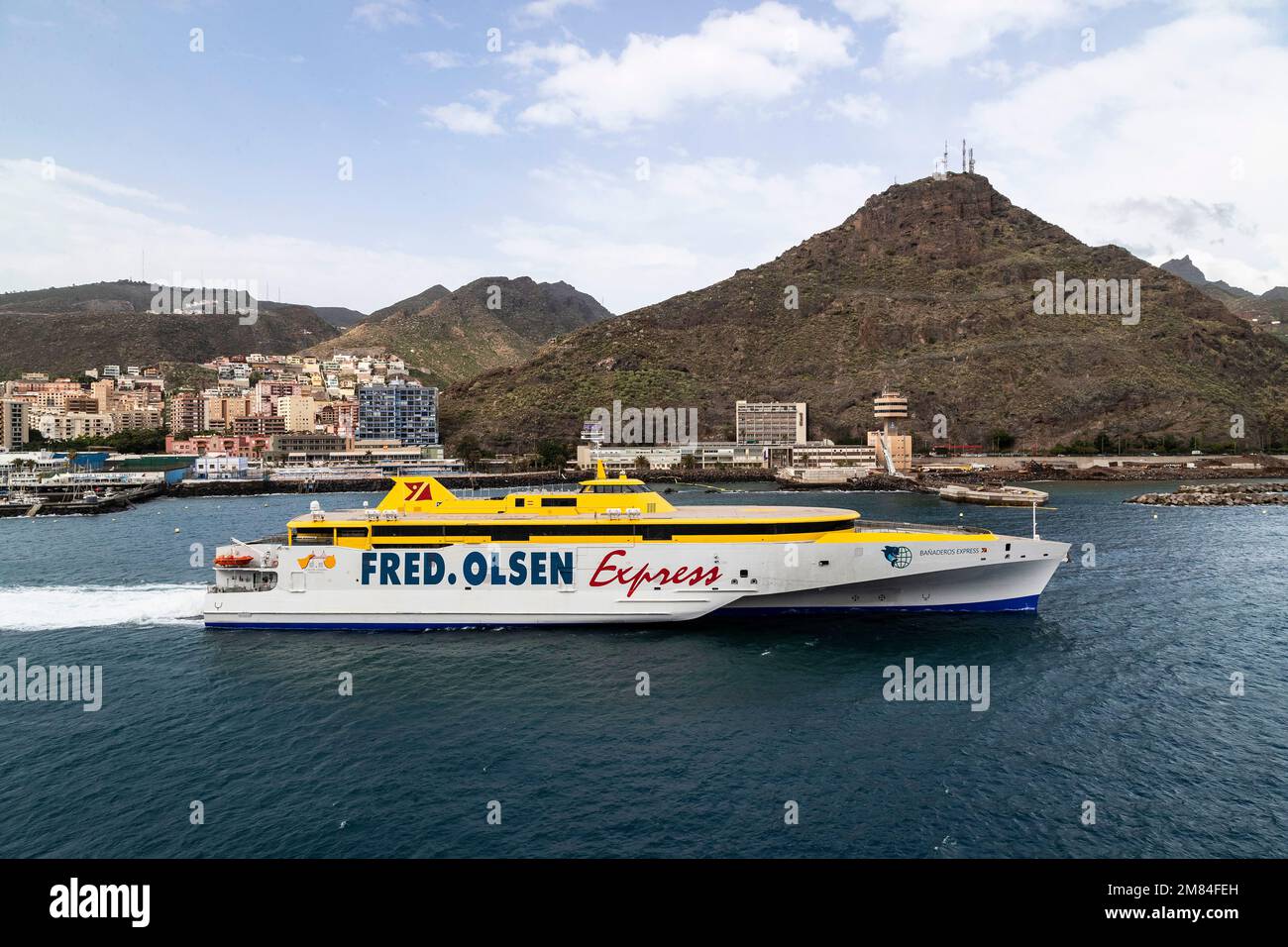 Pista millitar hi-res stock photography and images - Alamy