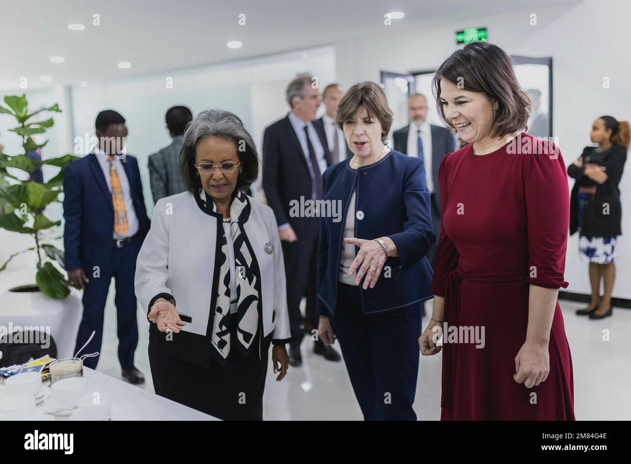 Annalena Baerbock (R, Alliance 90/The Greens), Federal Foreign Minister ...