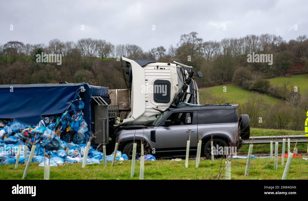 Newtown Powys, Wales, 11/01/2023, This is the moment a lorry came ...