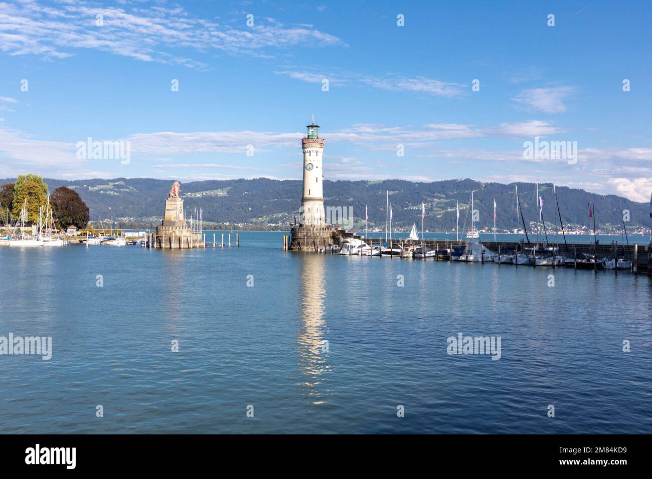 Harbor, lion, statue, lighthouse, water, lake, ship, boats, boat, boats ...