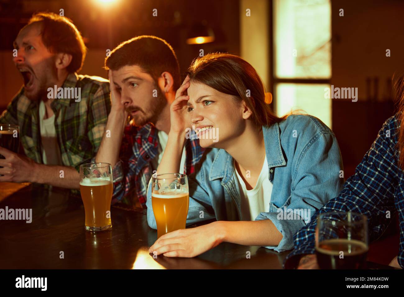 American football team losing hi-res stock photography and images - Alamy