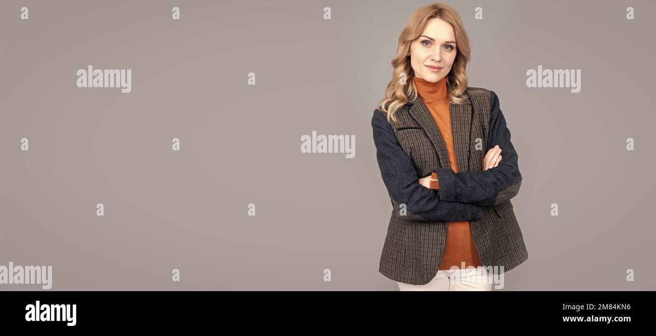 Woman portrait, isolated header banner with copy space. business casual ...