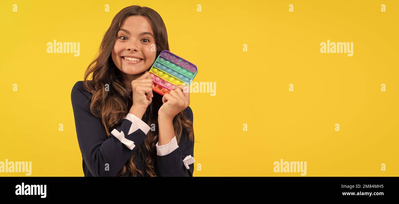 happy kid hold popit silicone sensory fidget game, popit. Horizontal ...