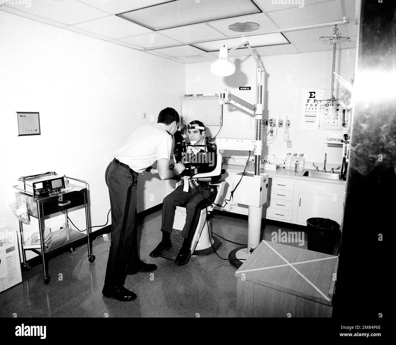 Ireland army hi-res stock photography and images - Alamy