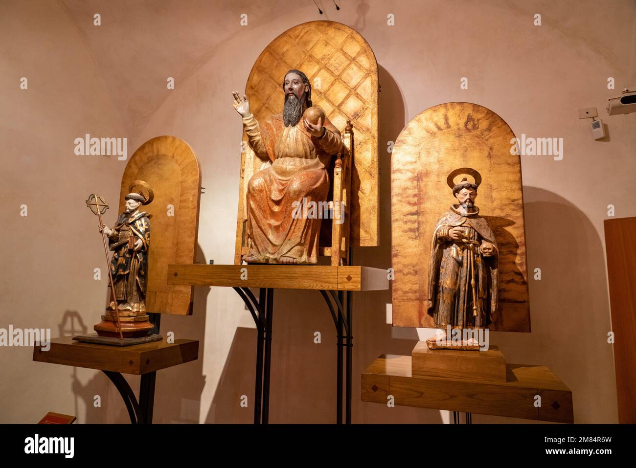 Wooden religious statues from the 18th century In the Museum of Oaxacan ...
