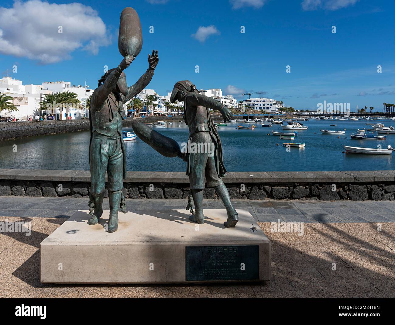 Buches denkmal hi-res stock photography and images - Alamy