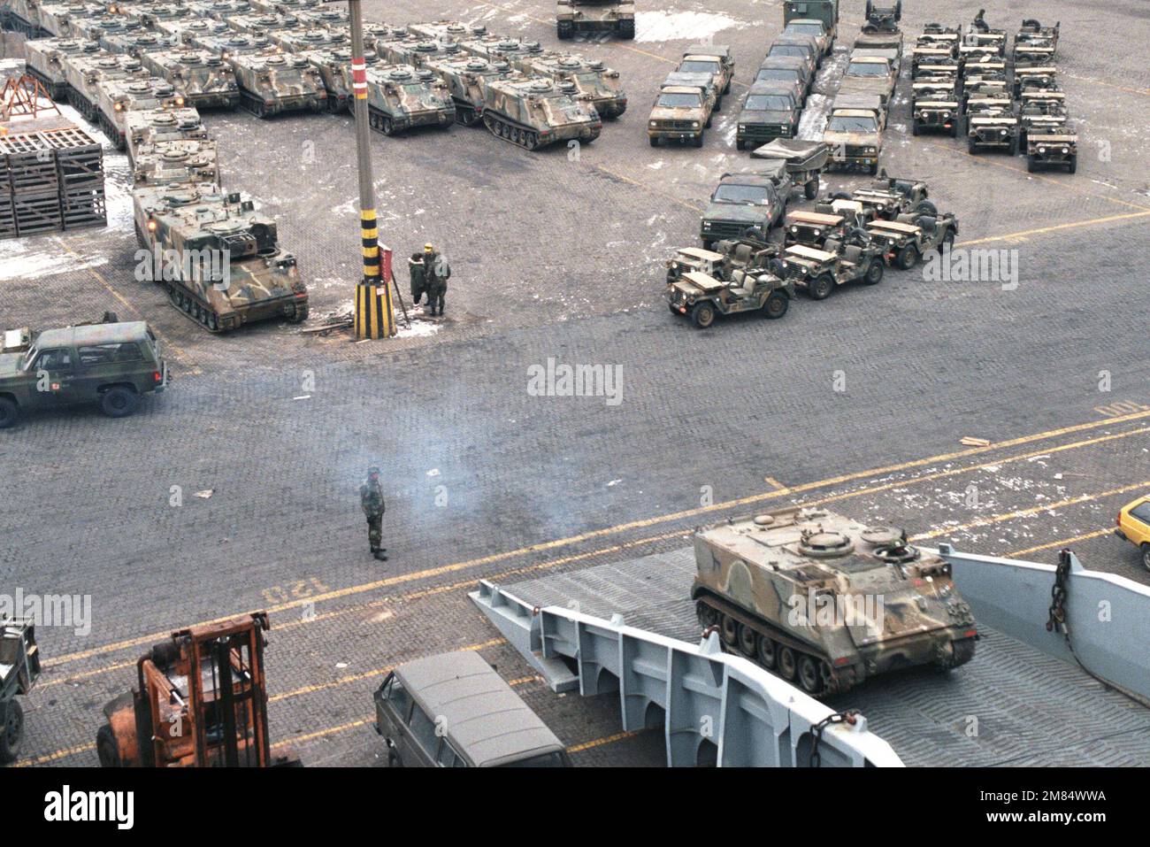 DA-SC-87-04271. Subject Operation/Series: REFORGER '86 Base ...