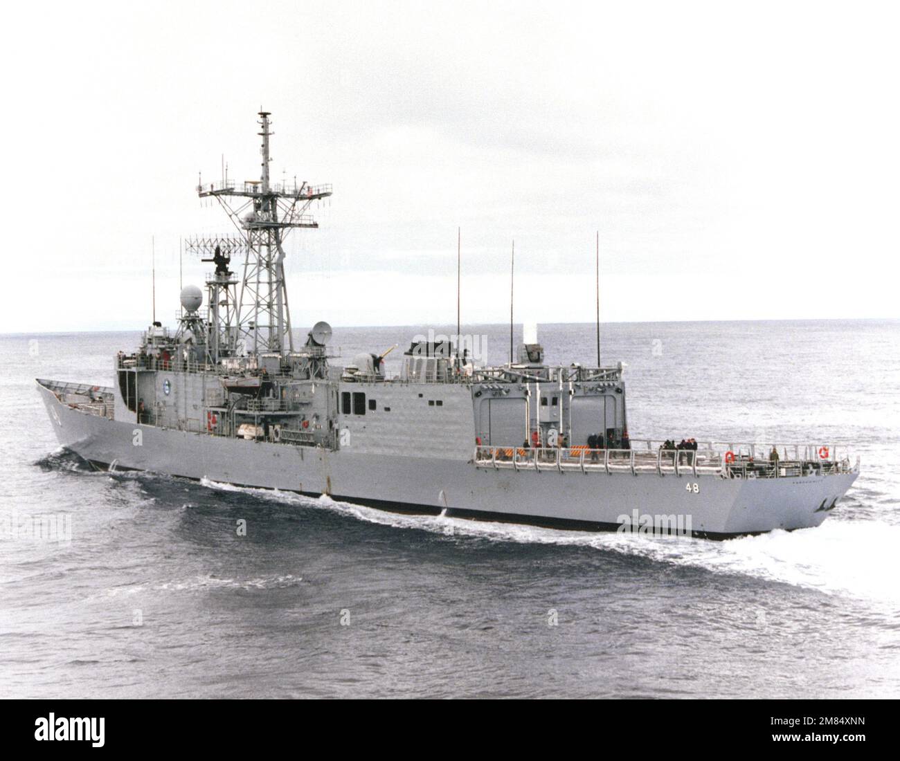 A port quarter view of the guided missile frigate USS VANDEGRIFT (FFG ...