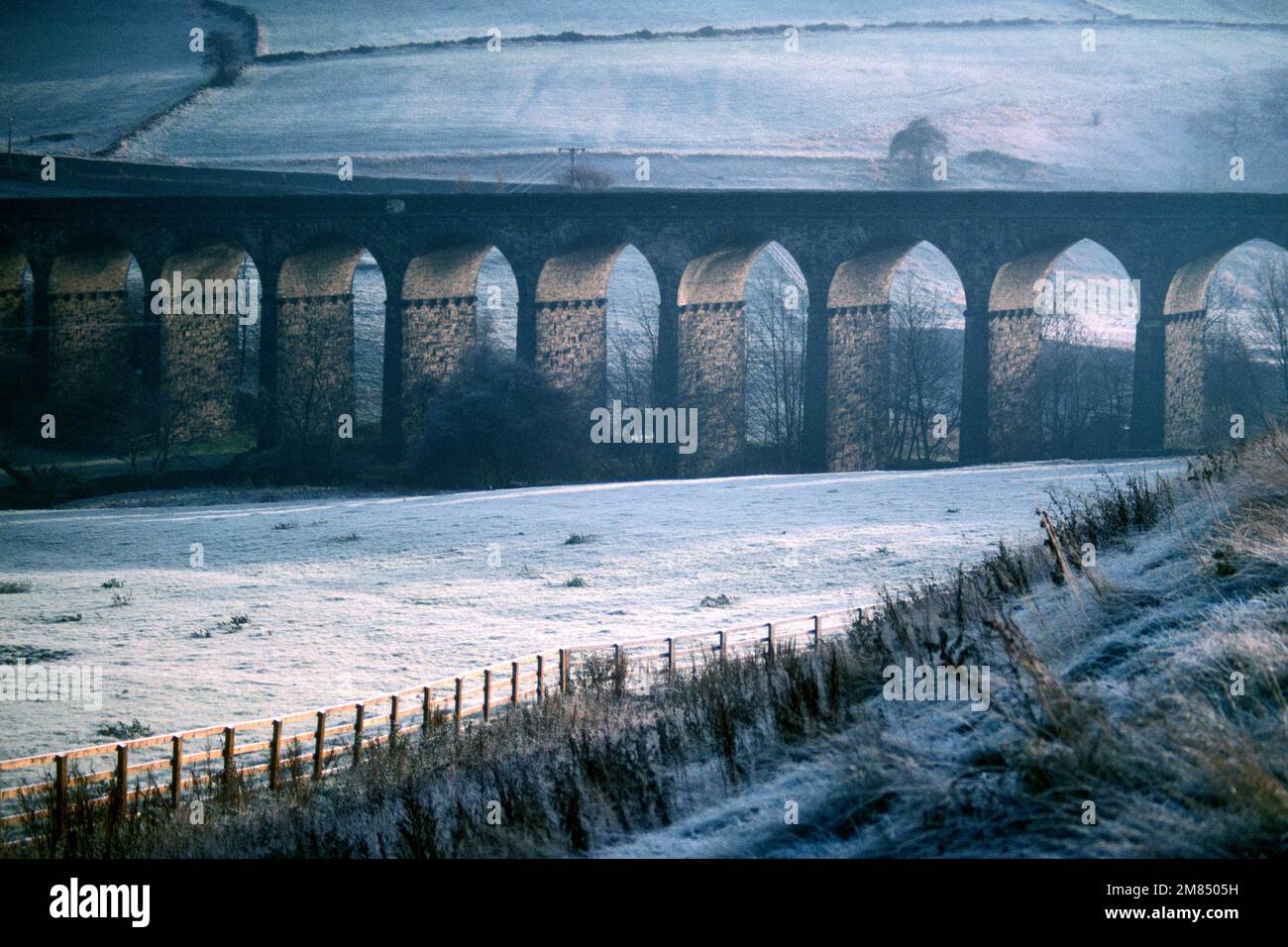 England snow 1980s hi-res stock photography and images - Alamy