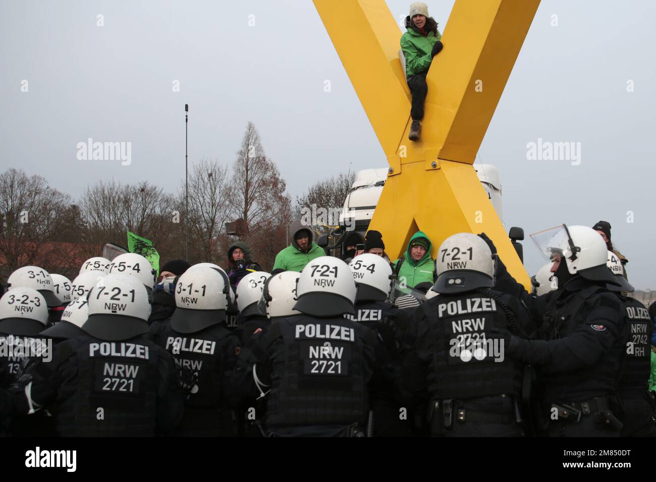 Lützerath, Germany - 01 10 2023 -Climate Protest, Police Evict ...
