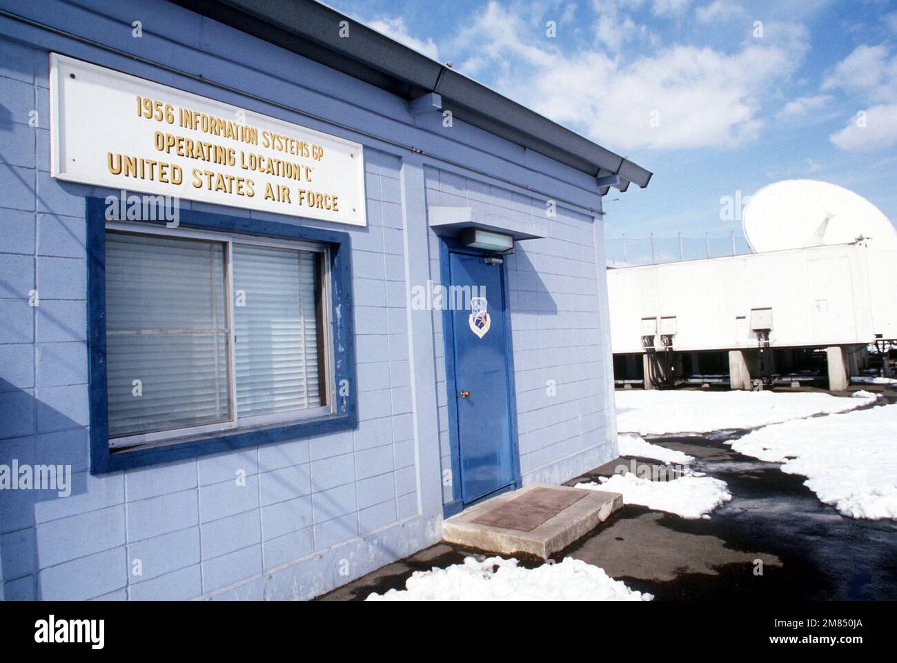 Jpn group exterior hi-res stock photography and images - Alamy