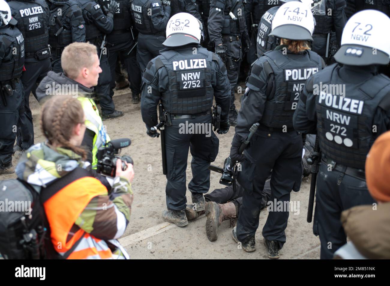 Lützerath, Germany - 01 10 2023 -Climate Protest, Police Evict ...