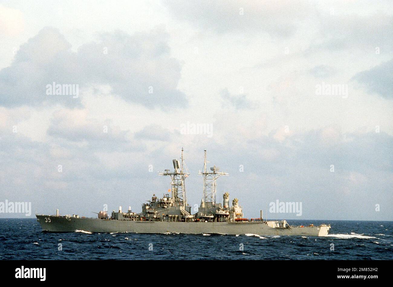 A port view of the nuclear-powered guided missile cruiser USS TRUXTUN ...