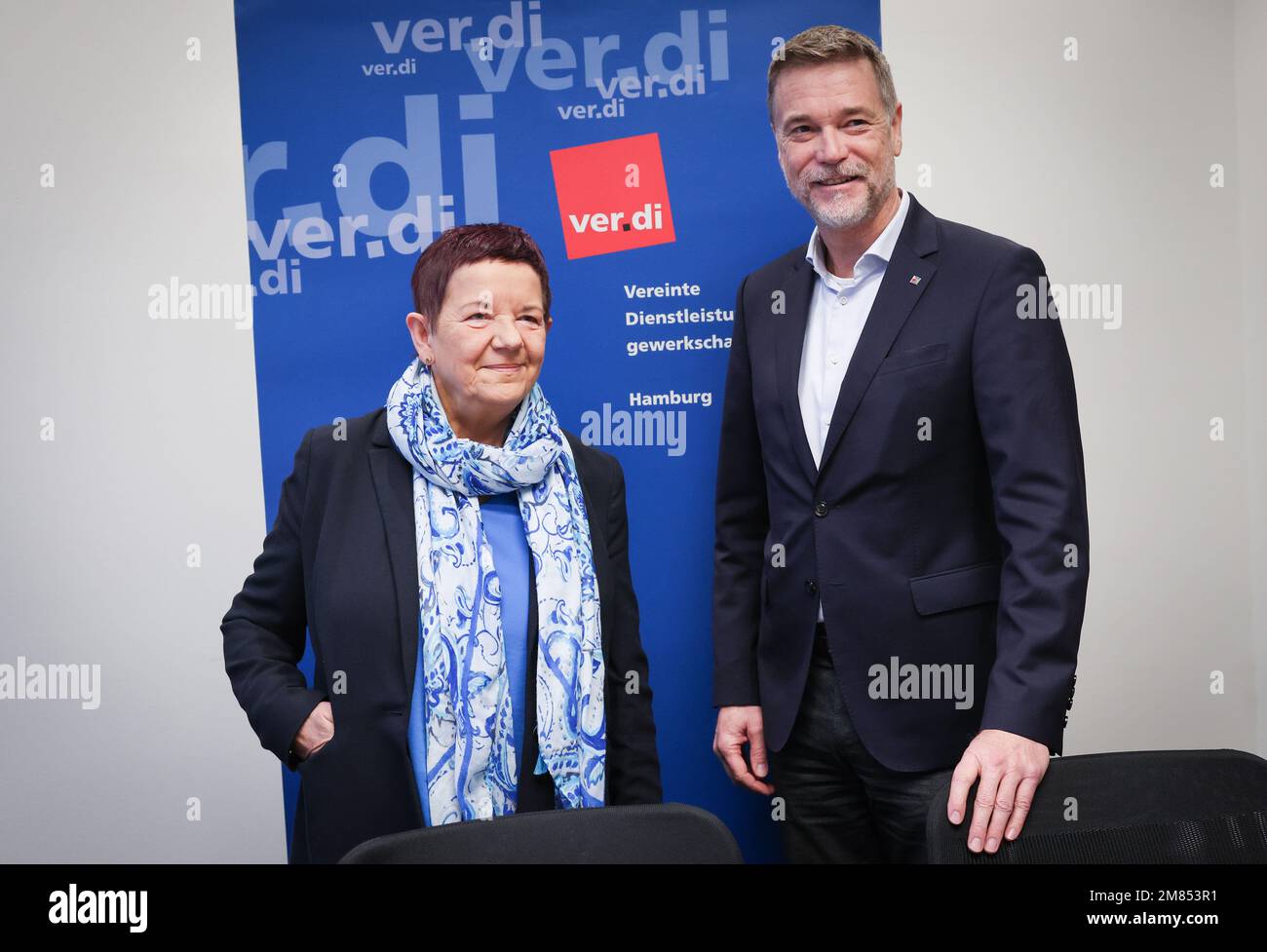 Hamburg, Germany. 12th Jan, 2023. Berthold Bose (r), regional director ...