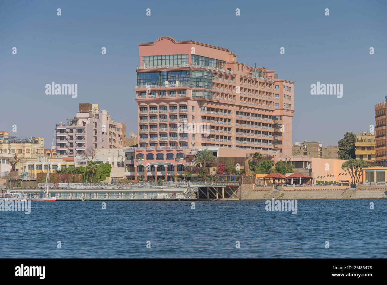 Sonesta St. George Hotel, Nil, Luxor, Ägypten Stock Photo - Alamy