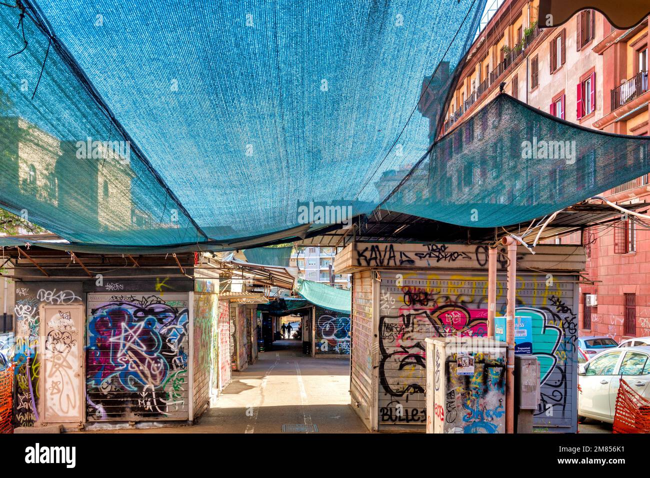 Closed stalls of the market of Via Orvieto, Rome, Italy Stock Photo - Alamy