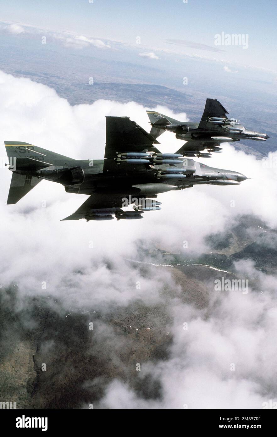 F3202 hi-res stock photography and images - Alamy