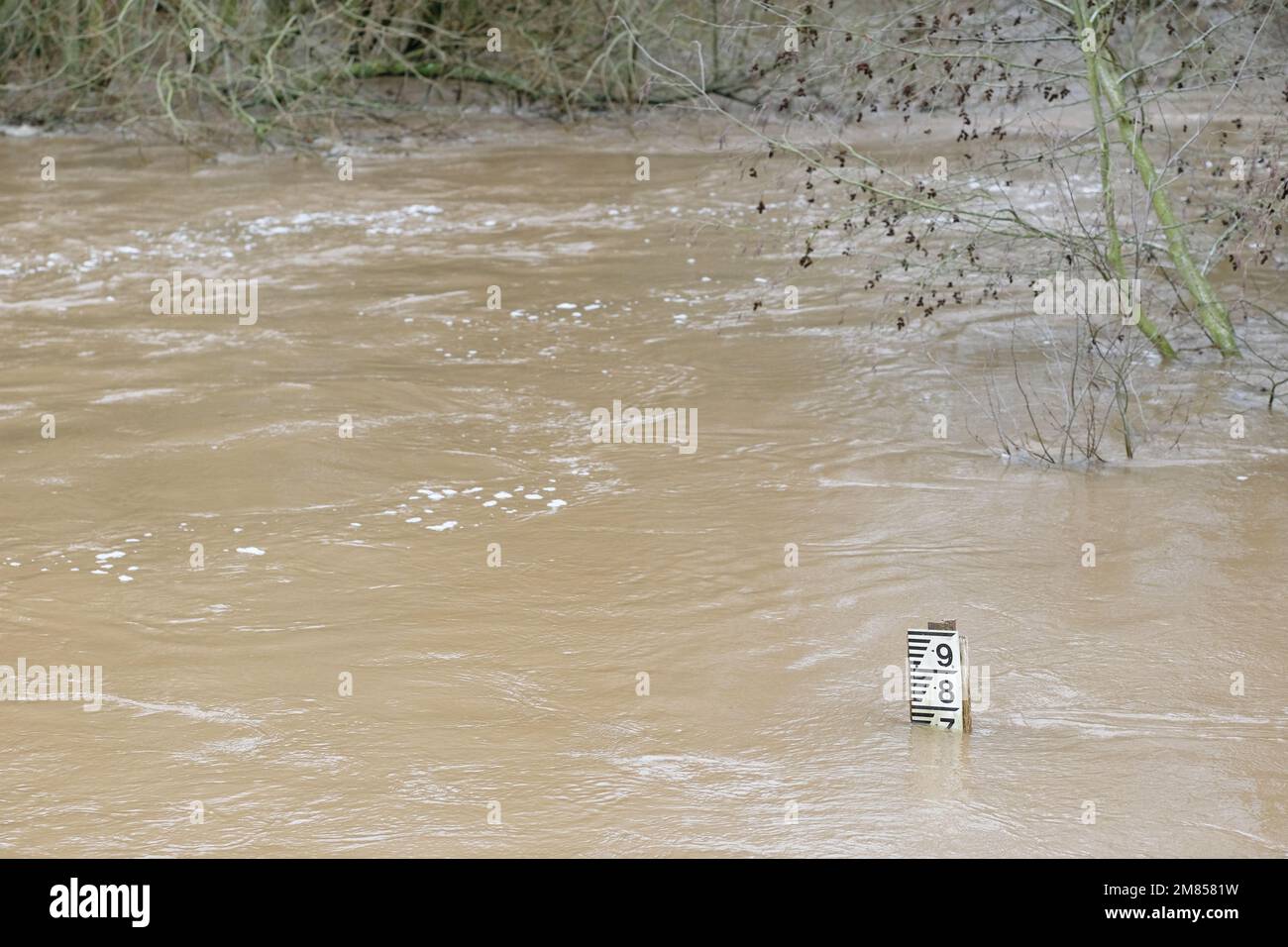 River teme and flooding hi-res stock photography and images - Alamy