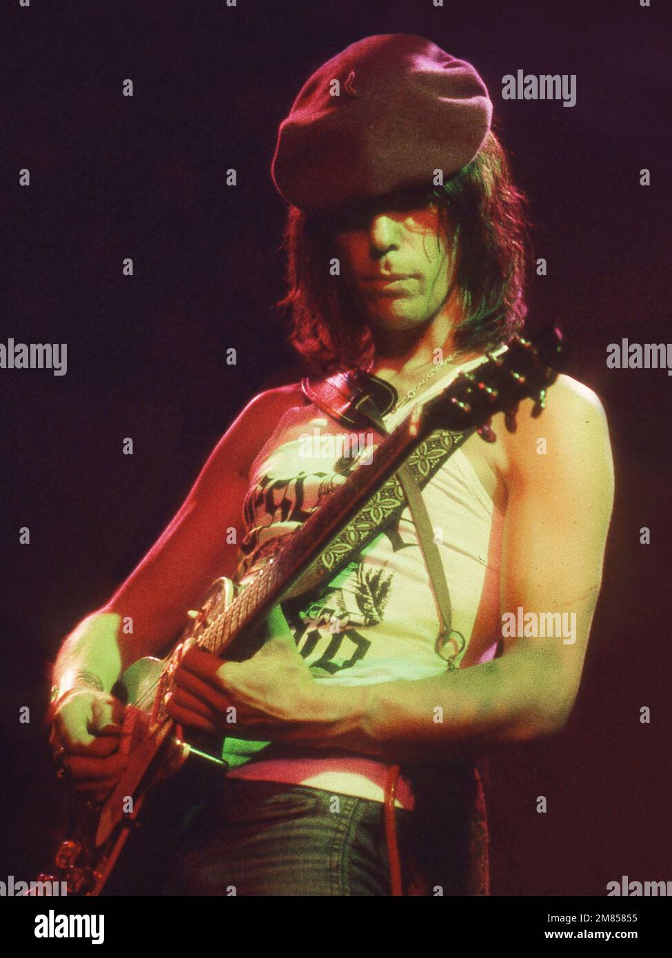 Jimmy page guitarist hi-res stock photography and images - Alamy
