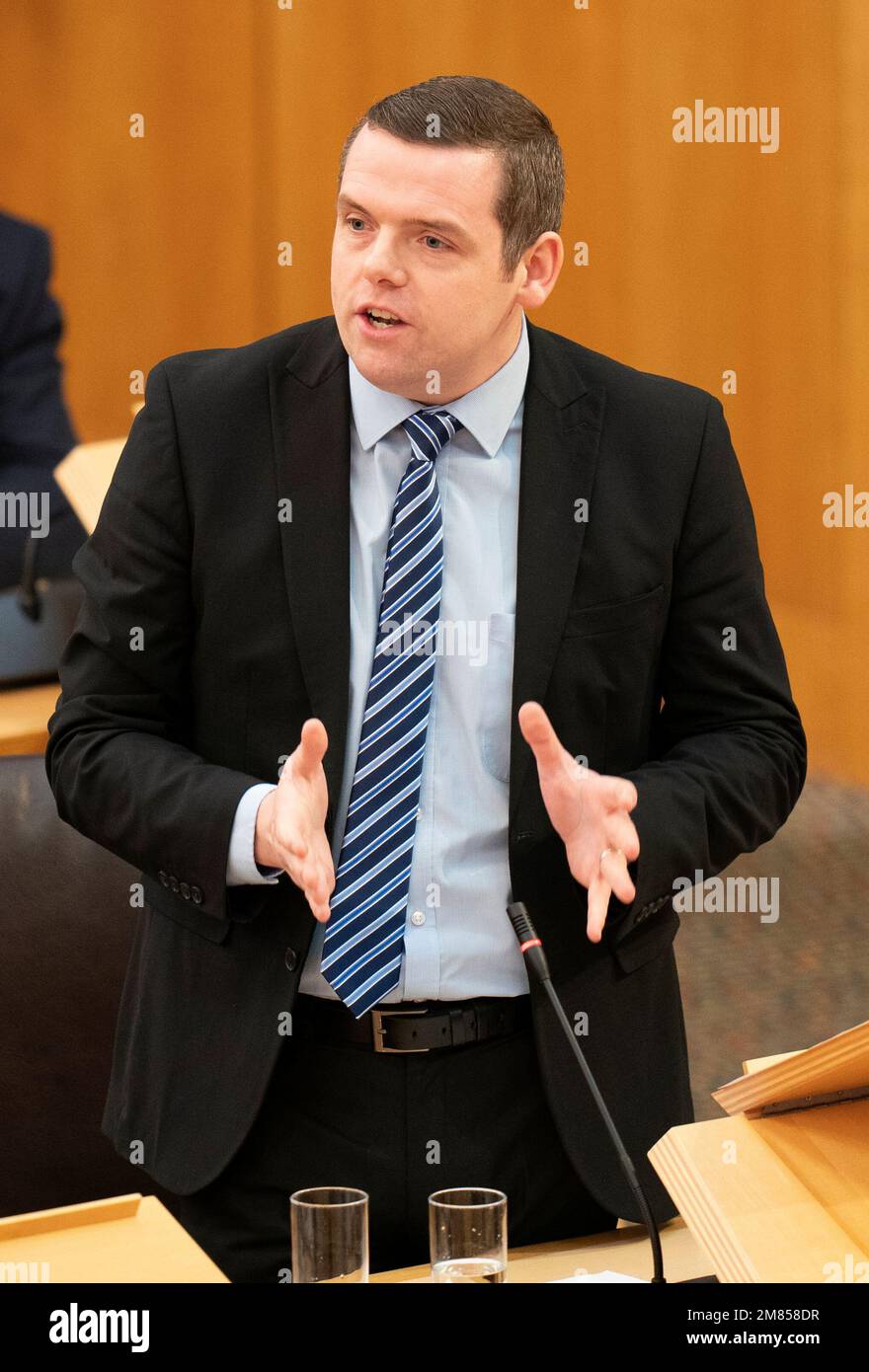 Douglas ross in parliament chamber hi-res stock photography and images ...