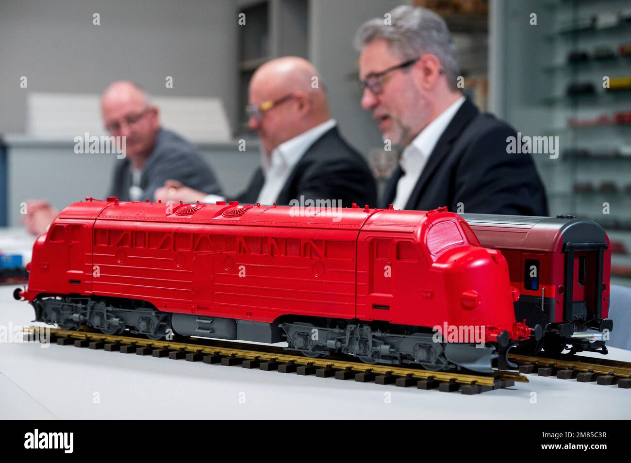 Sonneberg, Germany. 12th Jan, 2023. A model of the NoHAB diesel ...