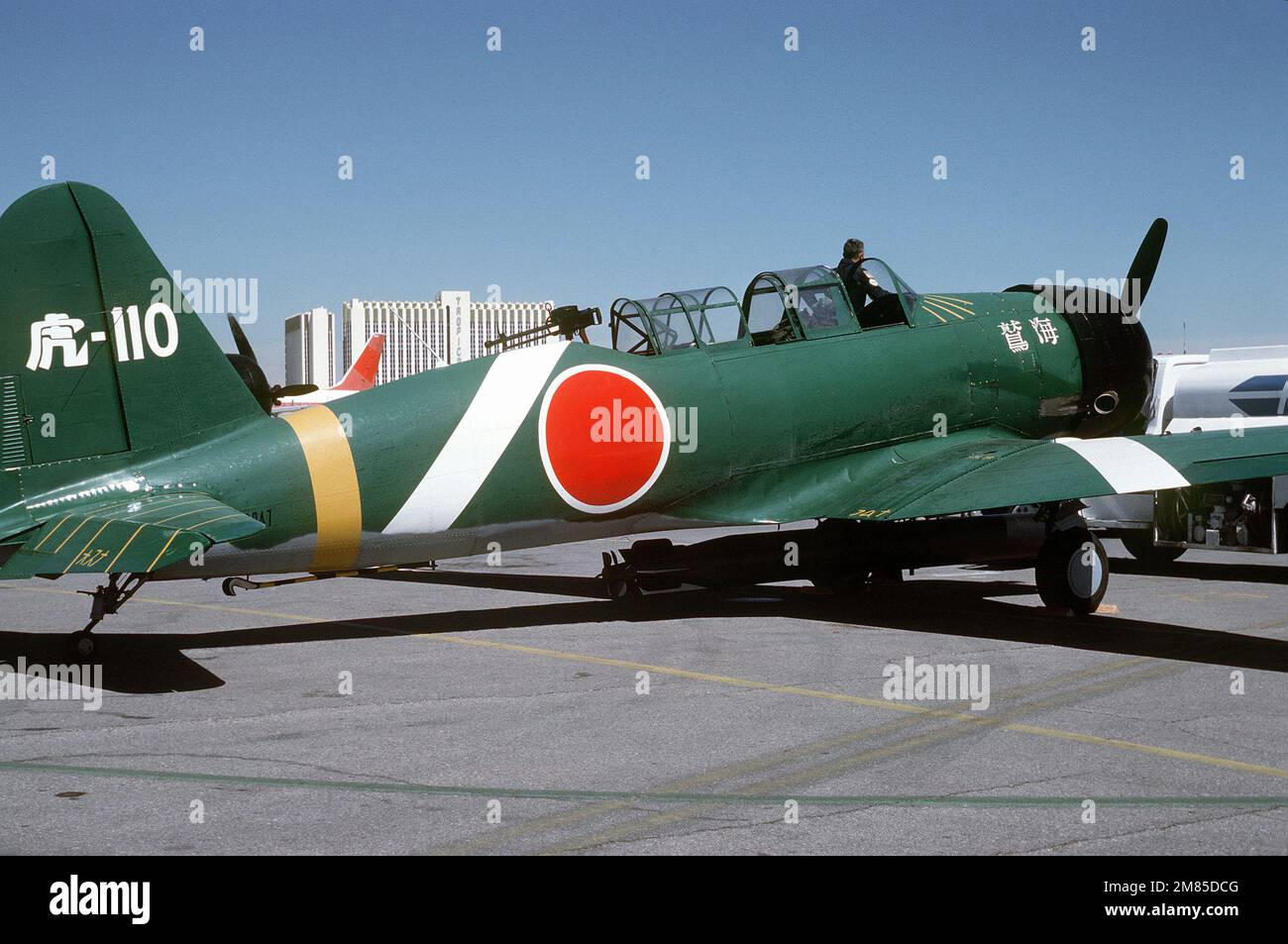 Mitsubishi a6m5 zero hi-res stock photography and images - Alamy
