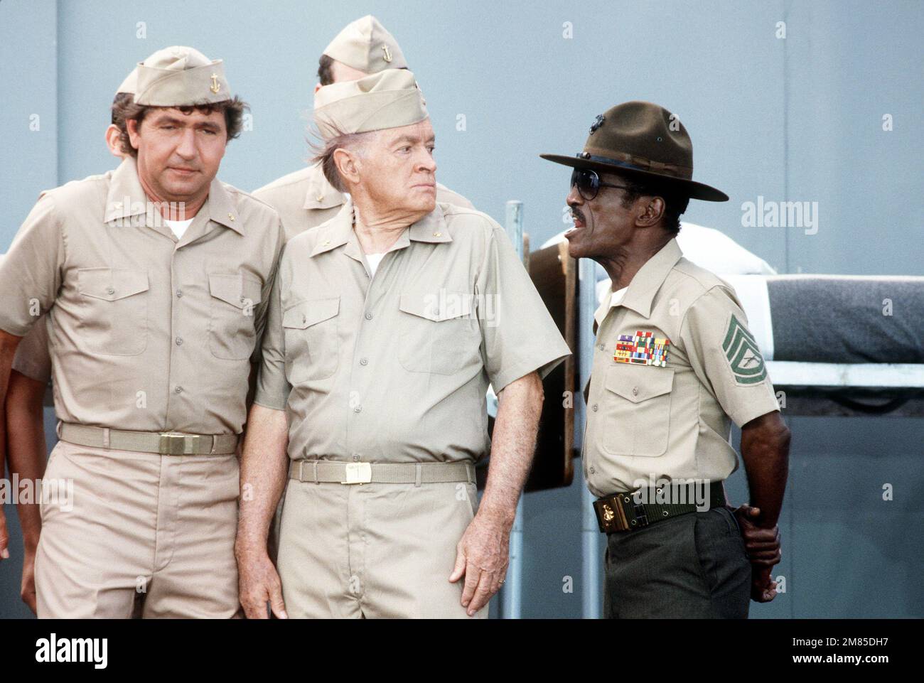 Entertainers MAC Davis, Bob Hope and Sammy Davis Jr. perform in a ...