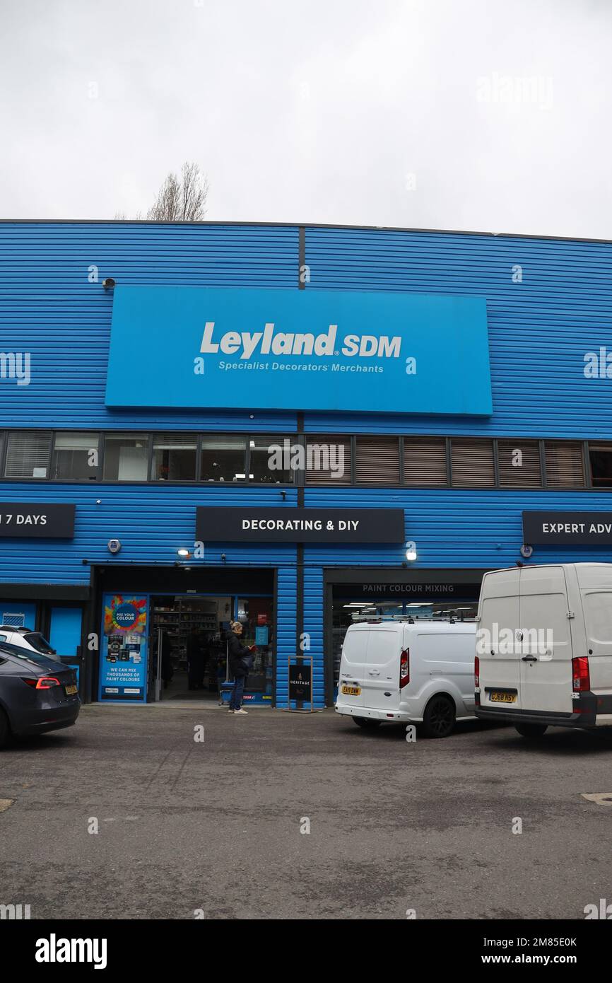 Leyland logo hi-res stock photography and images - Alamy
