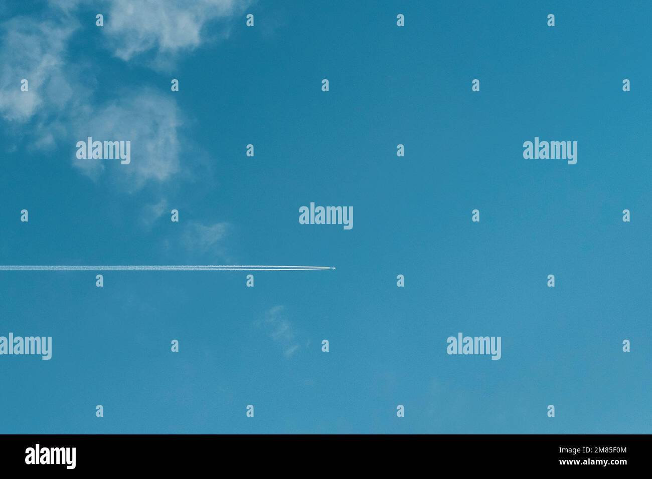 Plane withinin clouds hi-res stock photography and images - Alamy